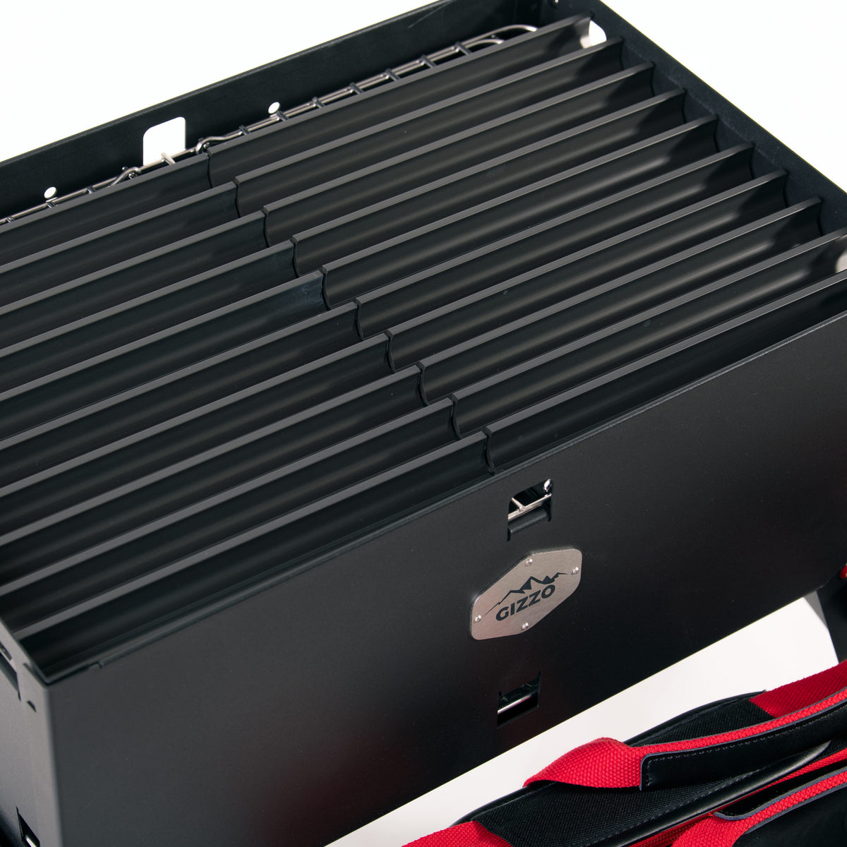 The Gizzo Grill & GrillGrate Surface camping grill set